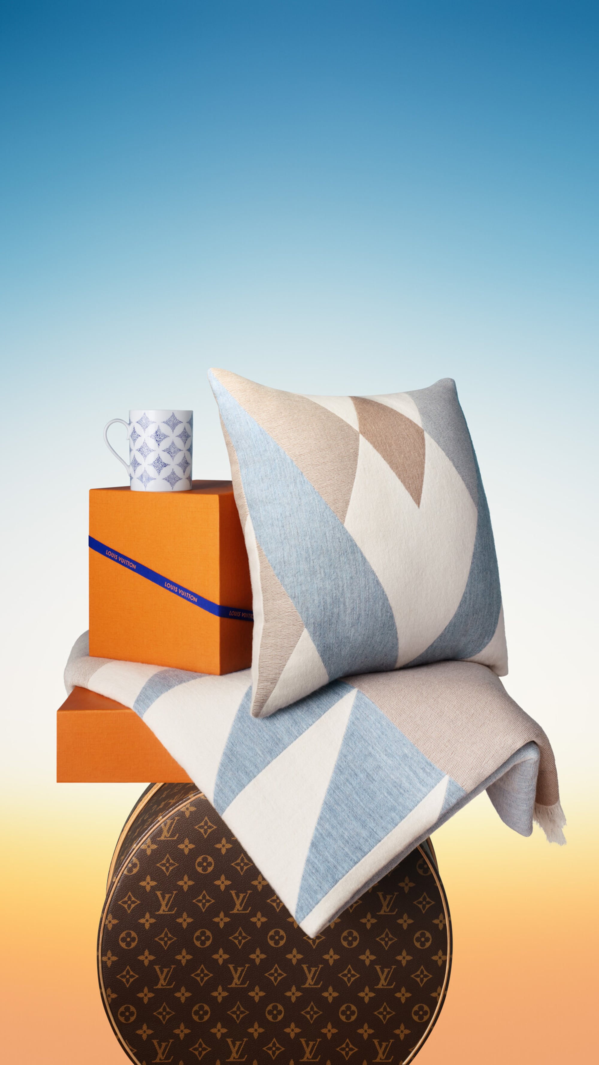 Designer Gifts for Couples: Luxury Couple Gift Ideas | LOUIS VUITTON