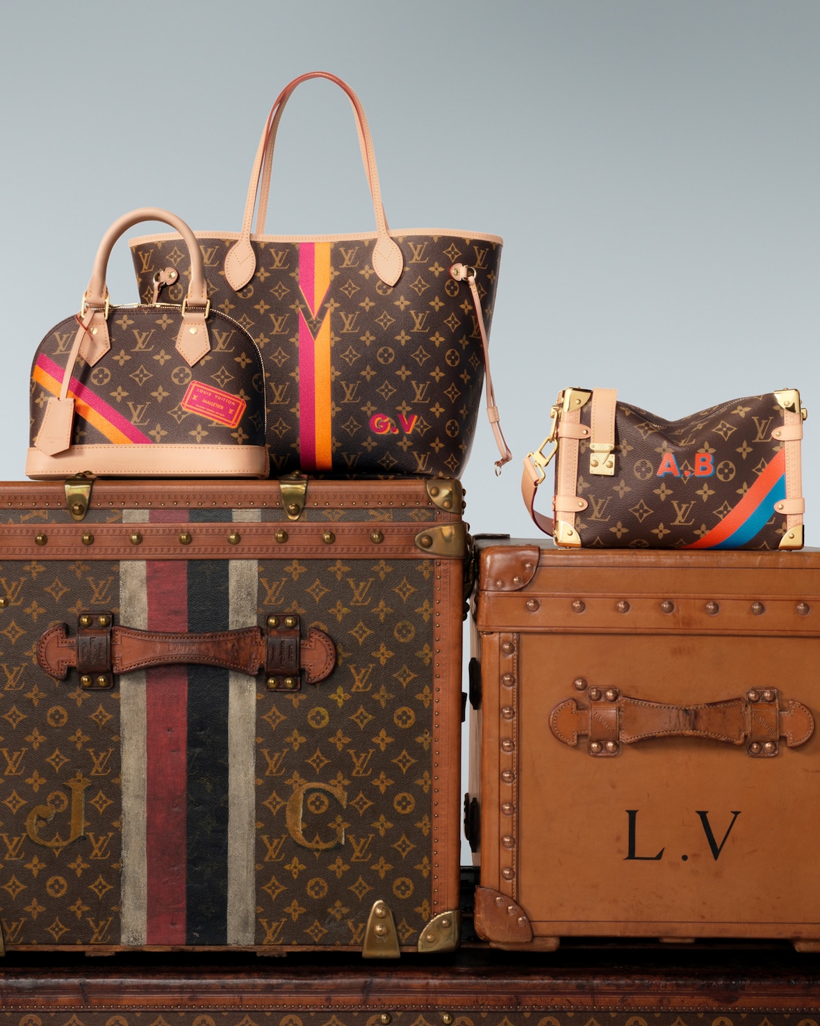 Louis Vuitton Services | LOUIS VUITTON