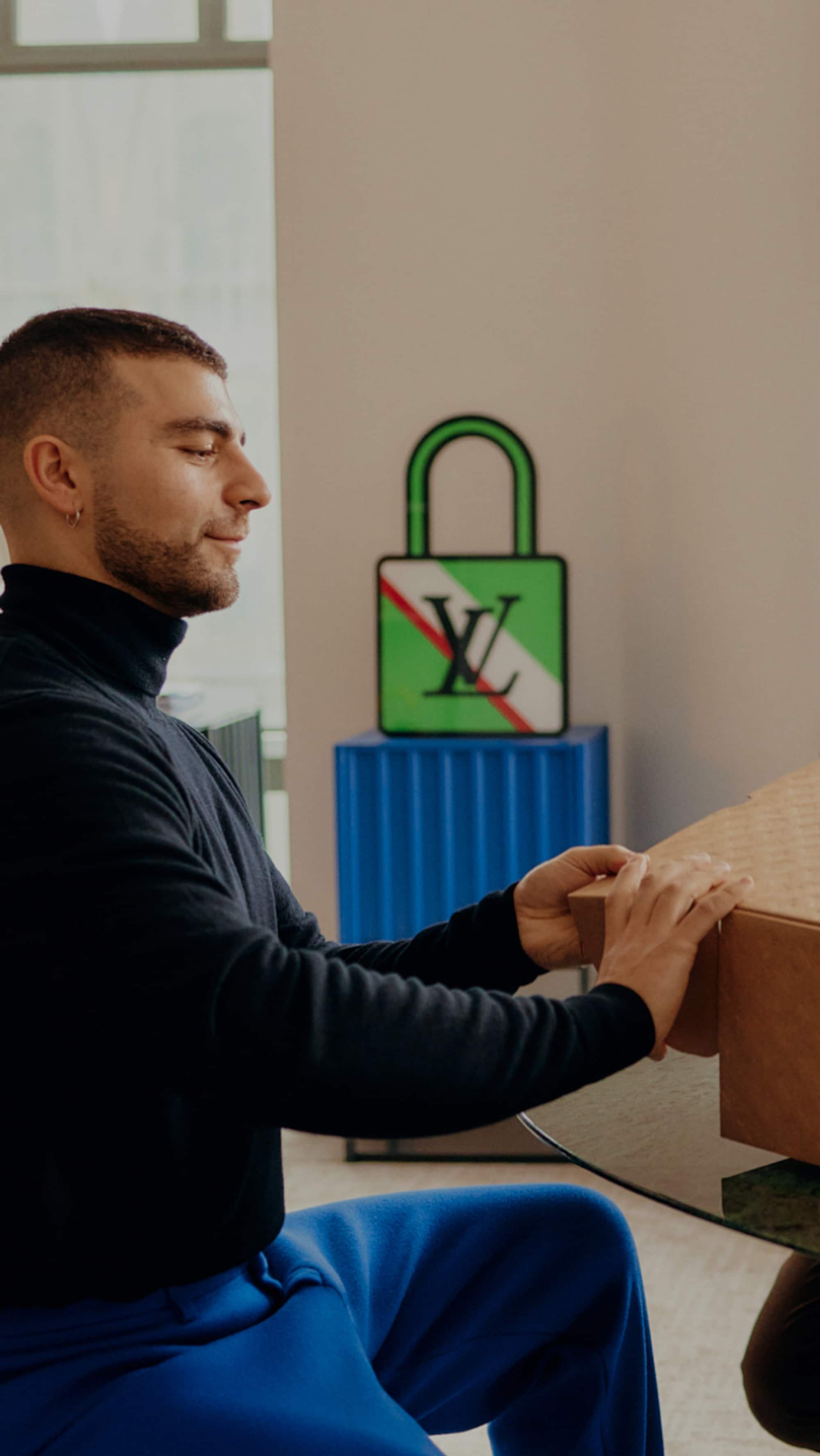 Sourcing Responsibly | LOUIS VUITTON