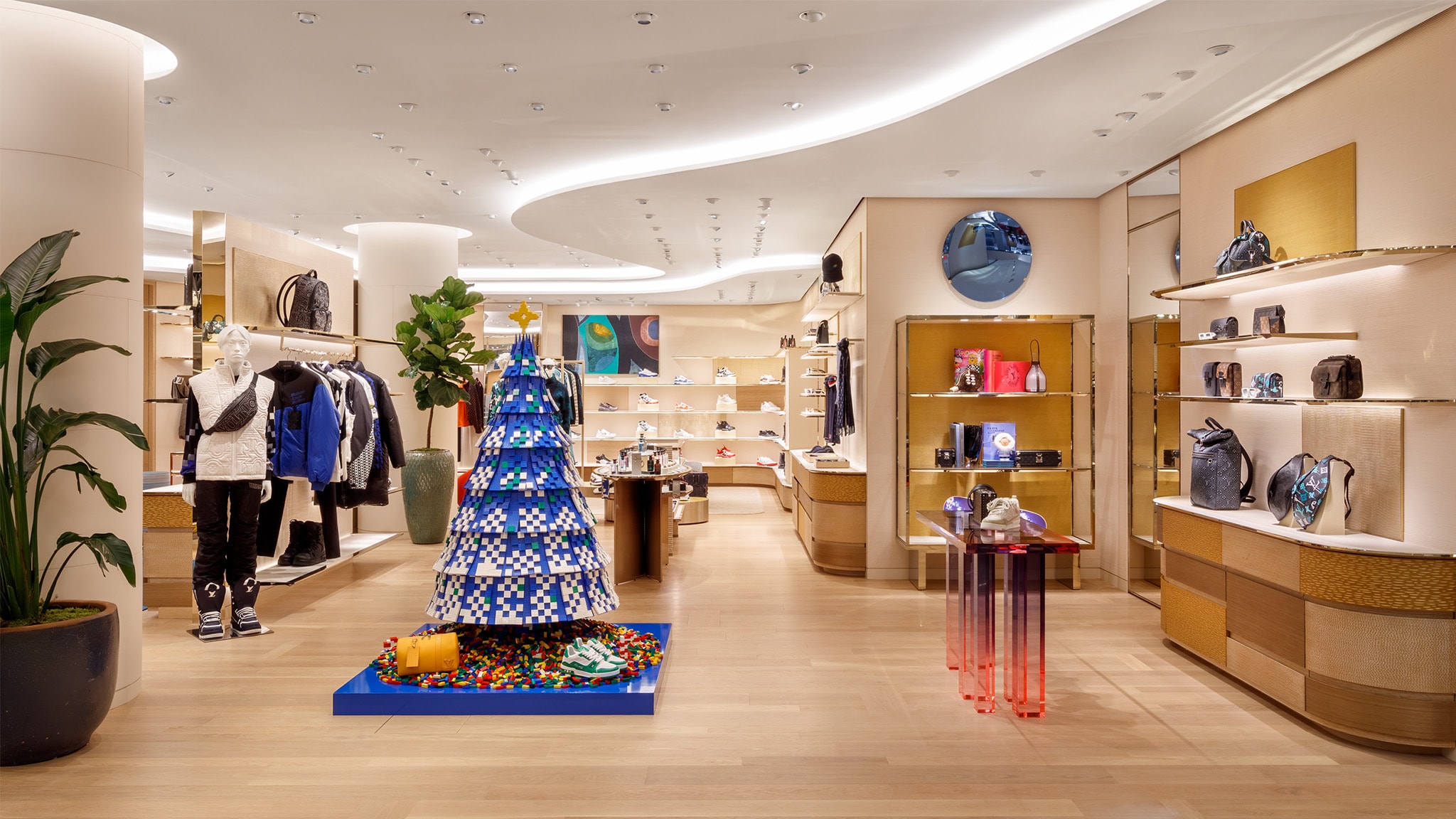 Louis Vuitton New York Saks Men’s store, United States