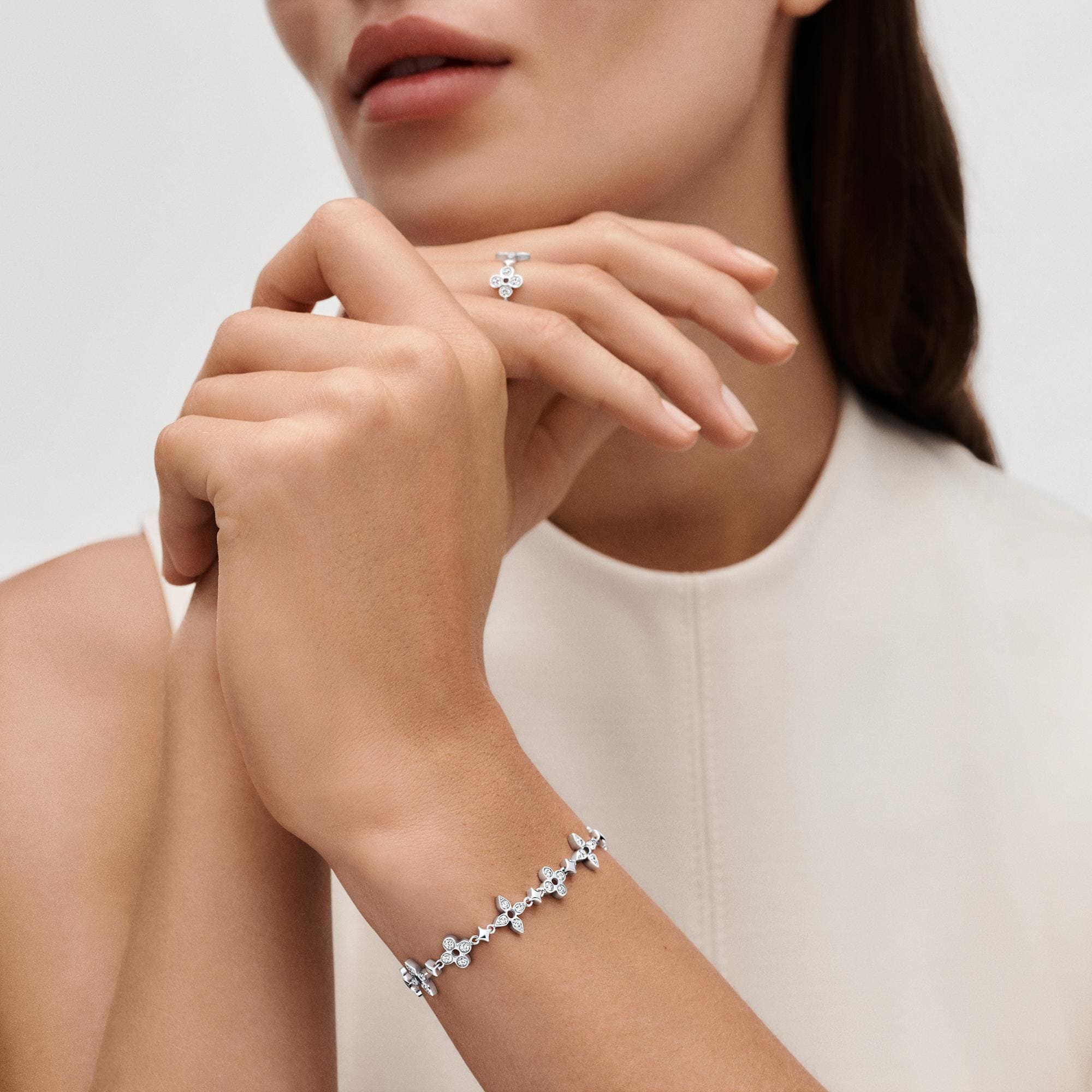 Dentelle One Row Bracelet, White Gold And Diamonds - Jewelry ...