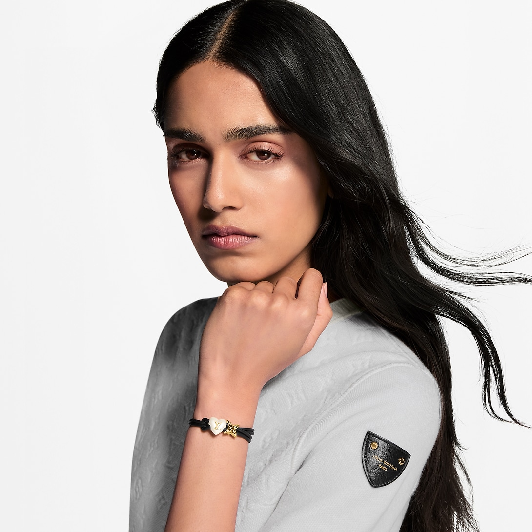 LV Bloom Pearl Heart Bracelet - Women - Fashion Jewelry | LOUIS VUITTON