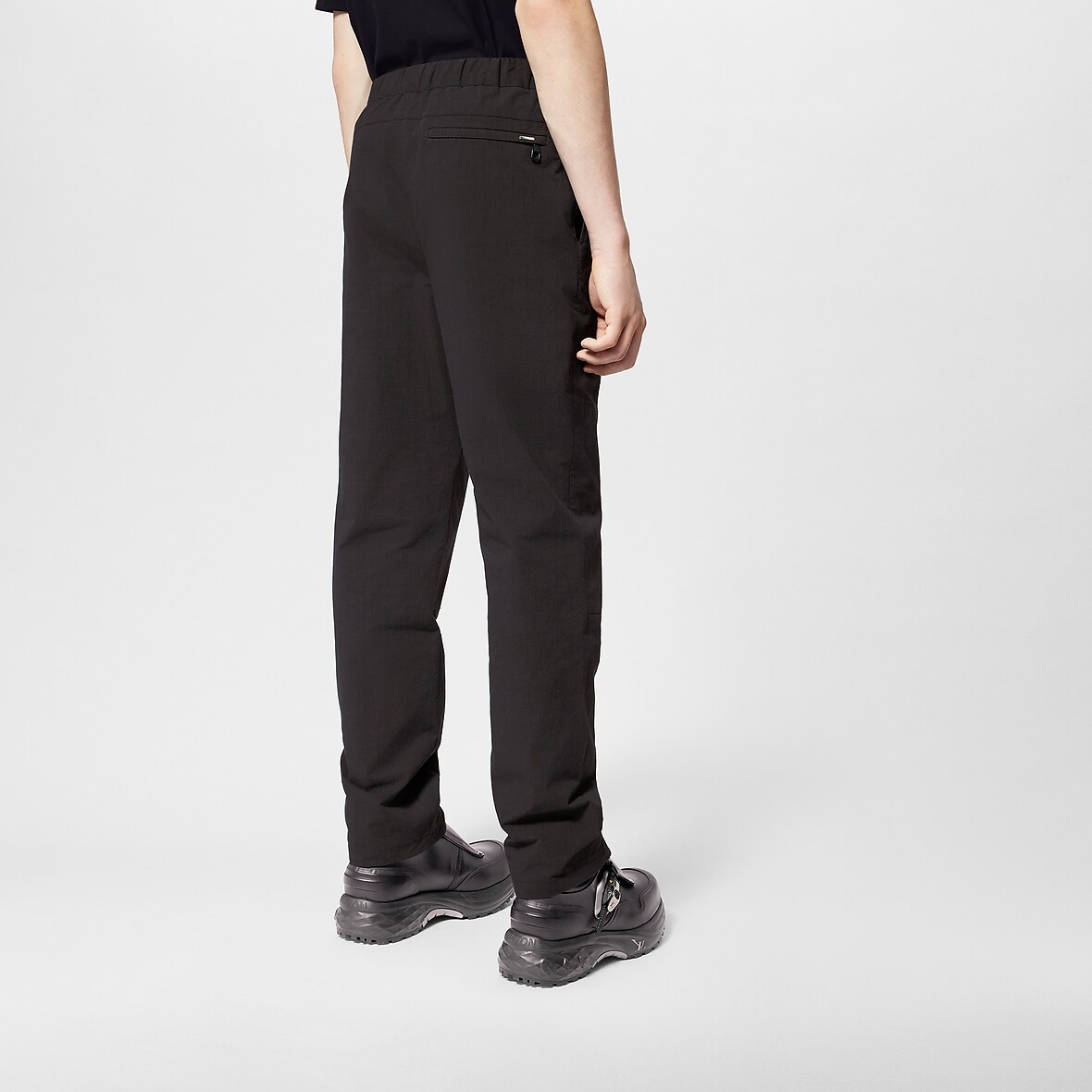 Lv Buckle Technical Trackpants - Men - Ready-to-Wear | LOUIS VUITTON
