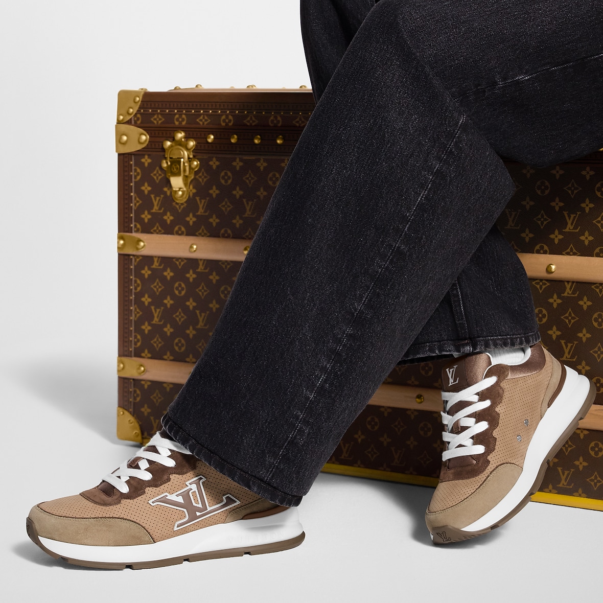 LV Classic Sneaker - Men - Shoes | LOUIS VUITTON