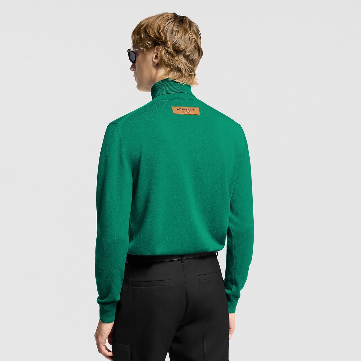 LV Embossed Cashmere Turtle Neck - Women - Ready-to-Wear | LOUIS VUITTON