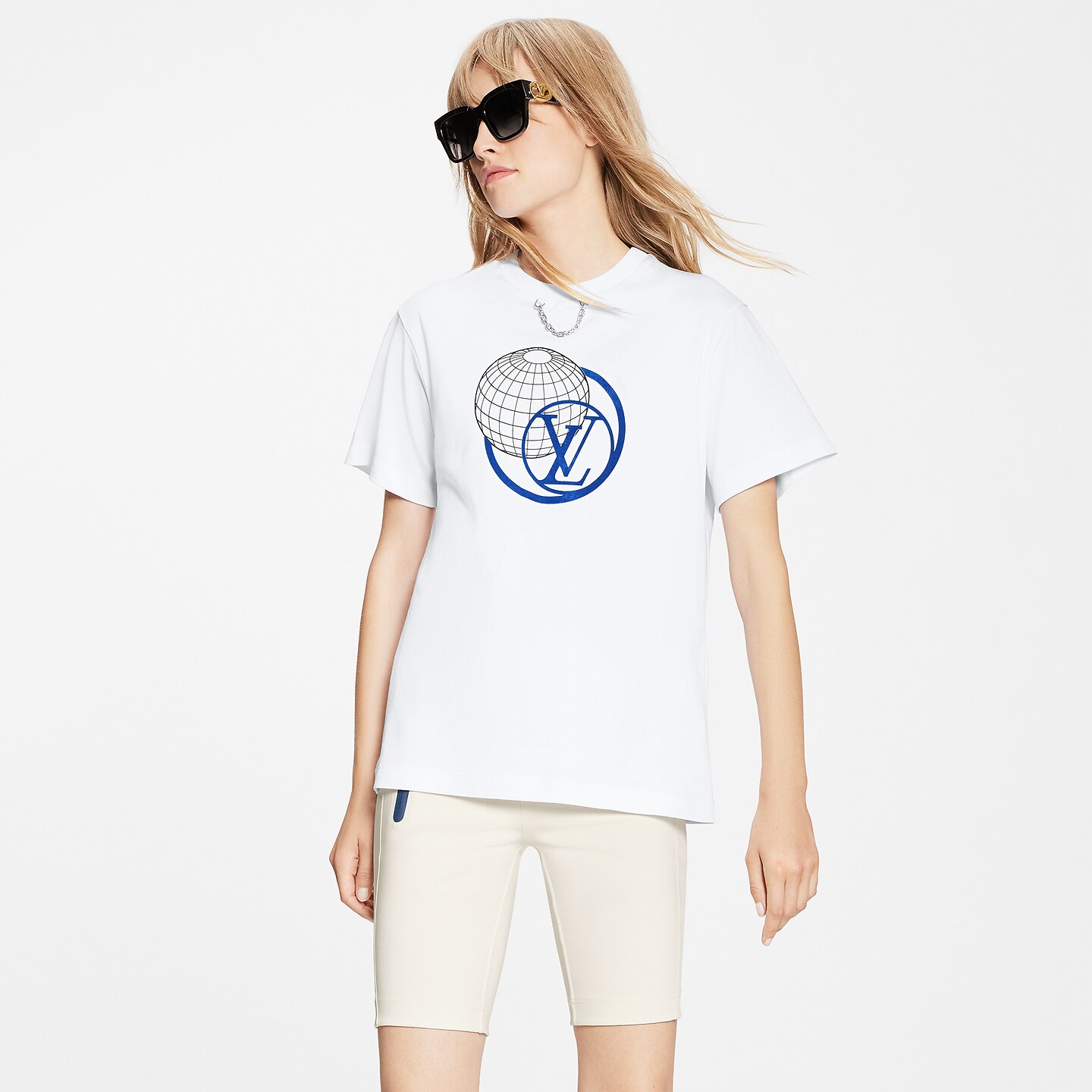 LV Globe T-Shirt - Women - Ready-to-Wear | LOUIS VUITTON