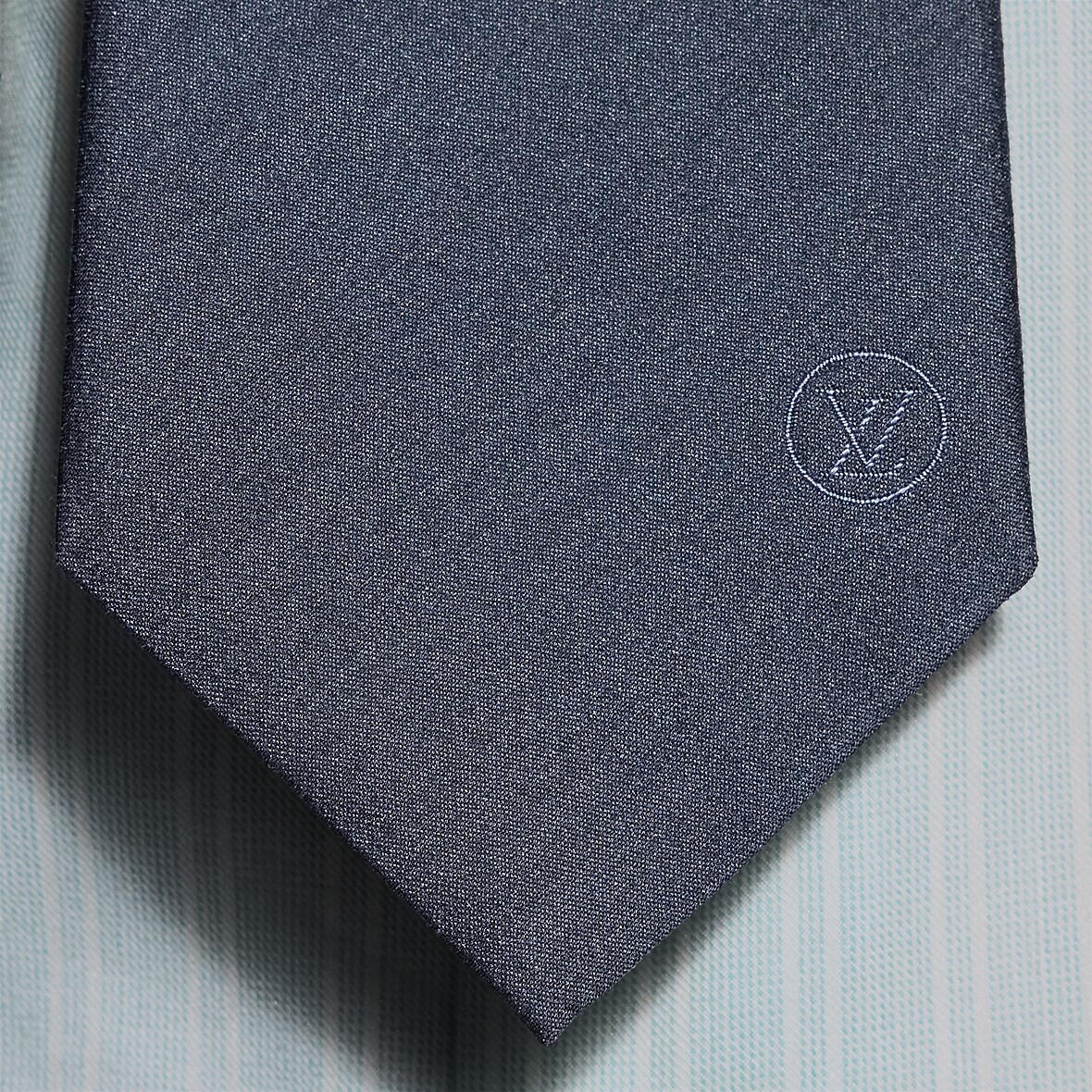 LV Trunk Tie S00 - Men - Accessories | LOUIS VUITTON