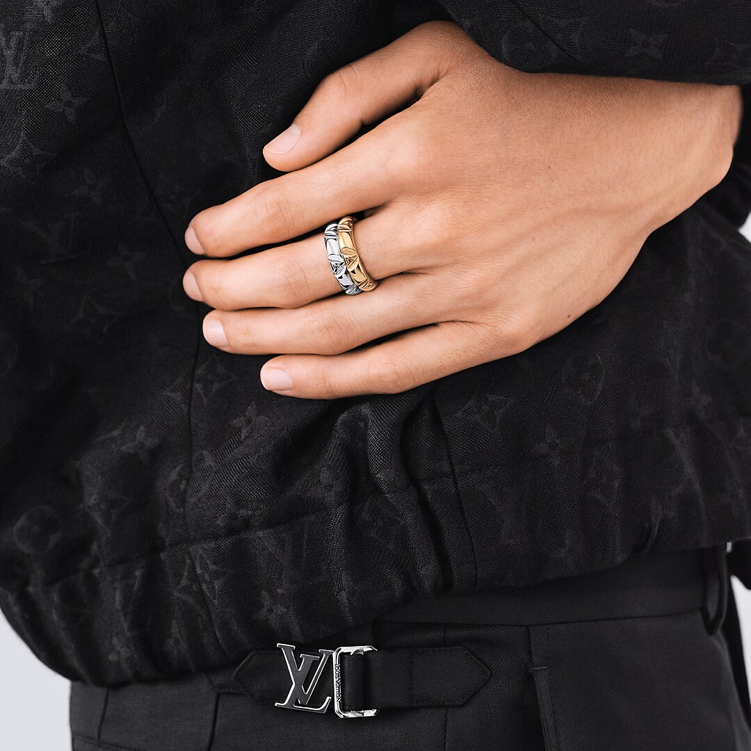 LV Volt Multi Ring, Yellow Gold - Jewelry - Categories | LOUIS VUITTON