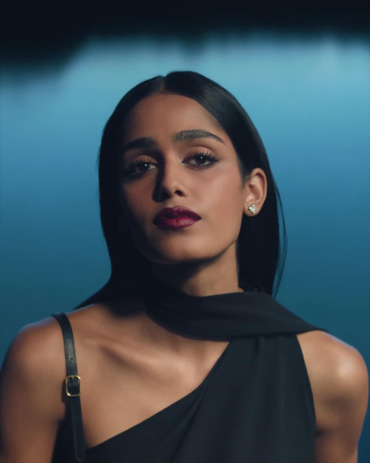 Luxury Lipstick, Lip Balm, and Lip Care | LOUIS VUITTON